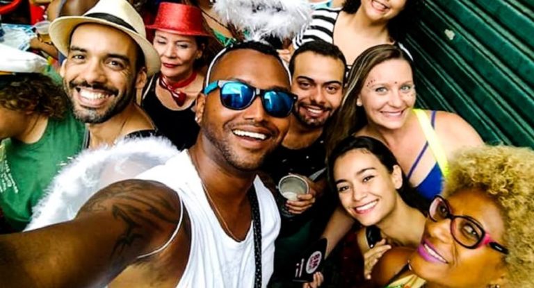 Blocos de rua: Carnaval do Rio | Chicas Lokas na Estrada | Dicas de viagem